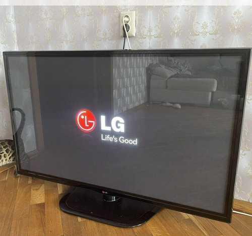 Телевизор плазменный 50" (127 см) LG 50PN450D