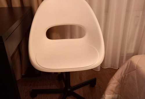Компьютерное кресло IKEA белое