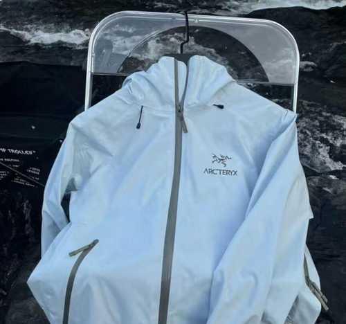 Ветровка Arcteryx alpha sv gore-tex