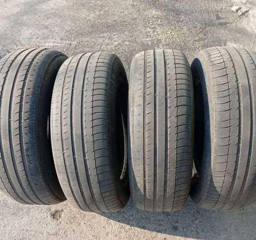 Michelin Latitude Sport 235/65 R17 104V