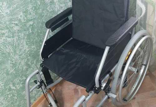 Инвалидное кресло-коляска Норма 06