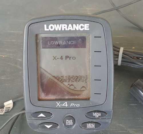 Эхолот lowrance