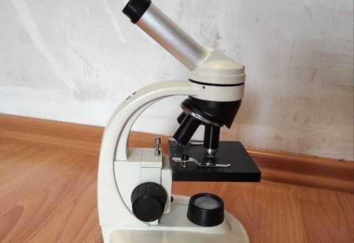 Микроскоп levenhuk 40L NG