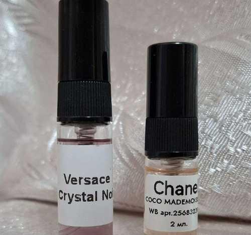 Chanel coco mademoiselle и versace crystal noir