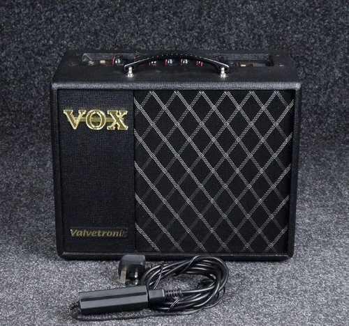 Комбоусилитель vox vt20x valvetronix