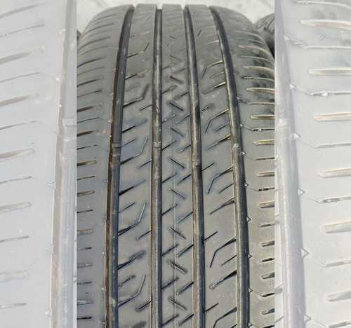 Goodyear EfficientGrip Performance 225/55 R19