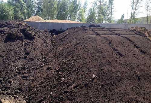 Чернозем земля плодородный грунт доставка