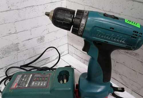 Дрель-шуруповерт Makita 6270D