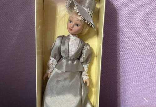 Фарфоровая кукла винтажная коллекционная
