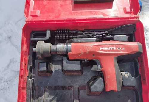 Монтажный пистолет hilti