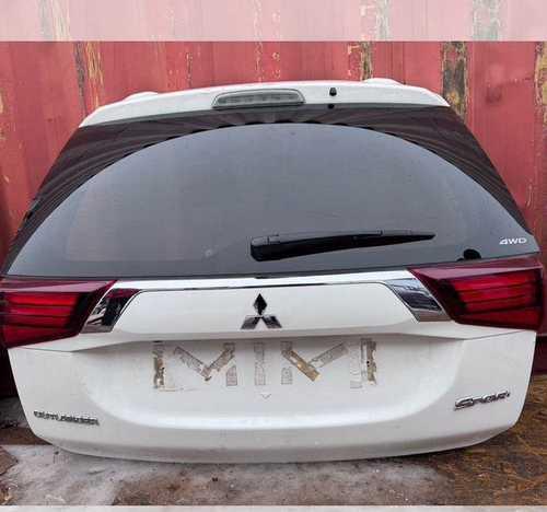 Дверь / крышка багажника Mitsubishi Outlander 3 GF