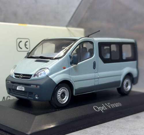 Модель автомобиля Opel Vivaro 1:43 Minichamps