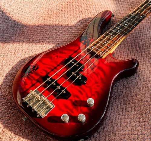 Fernandes FRB-40