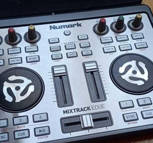 Dj контроллер numark mixtrack edge