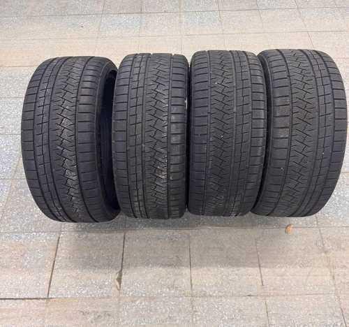 Triangle Snowlink TWT02 245/35 R20