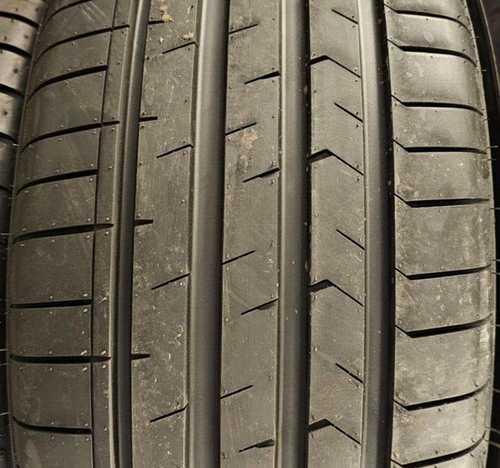 Compasal Blazer UHP II 255/55 R19 111W