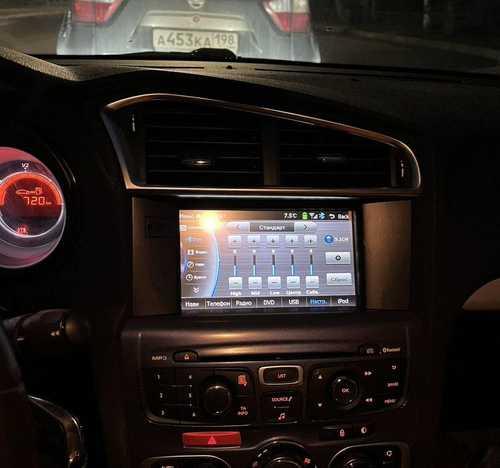 Штатное головное устройство citroen C4