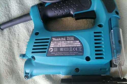 Makita 4326