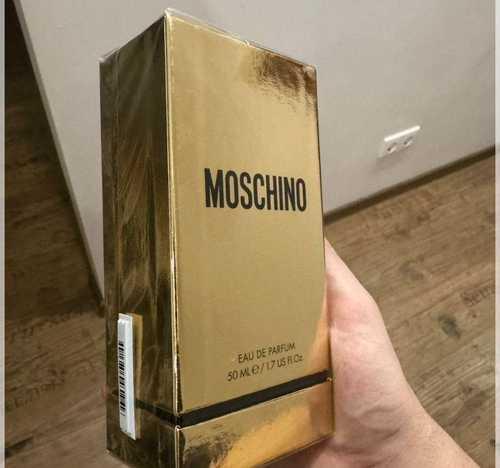 Moschino fresh gold женские 50 мл