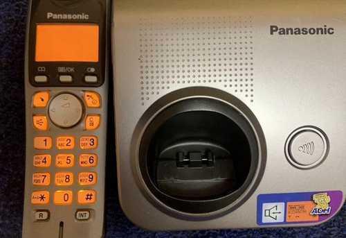 Телефон Panasonic модель N KX-TG7205RU