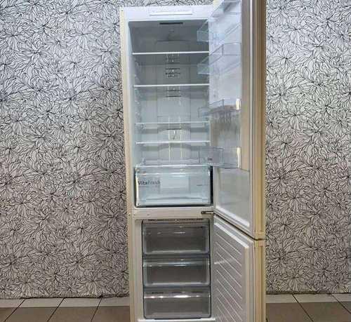 Холодильники бу, двухкамерный. Двухдверный
