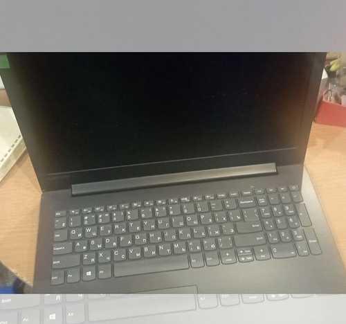 15.6" Lenovo 330-15IKB, Core i5, RAM 6 ГБ, 1000 ГБ, Intel HD Graphics 620