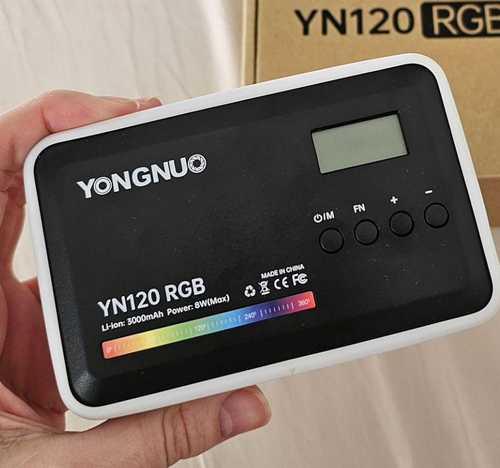 Yongnuo YN120 RGB портативный видеосвет