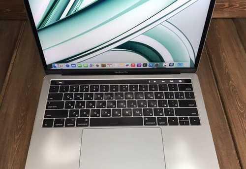 Macbook pro 13 2017 16gb i7 512gb