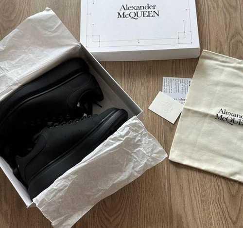 Кеды Alexander Mcqueen Черные