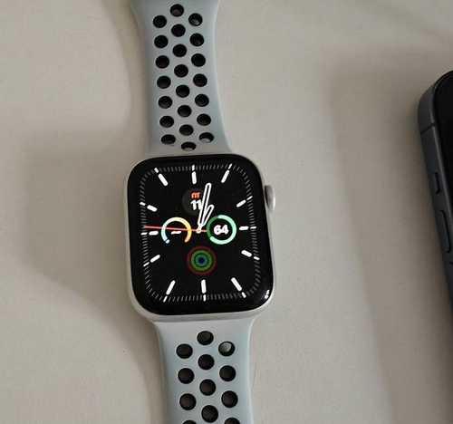 Часы Apple Watch 6 44 mm