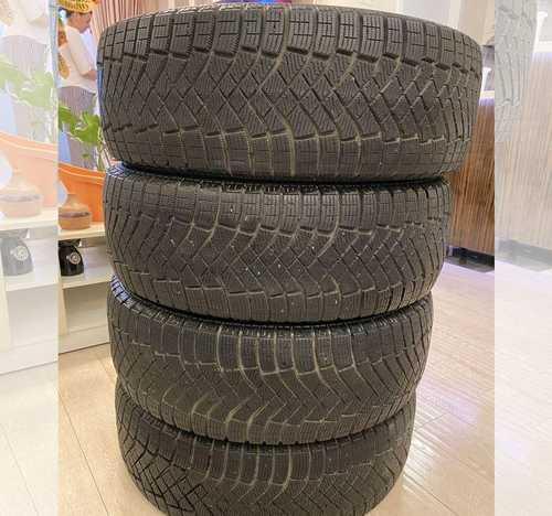 Pirelli Ice Zero 225/60 R17 103H