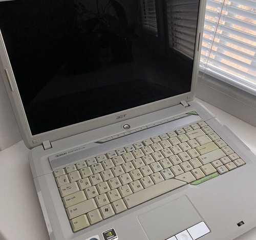 Ноутбук Acer Aspire 5720