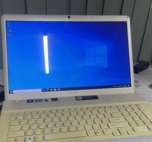 Sony vaio i3