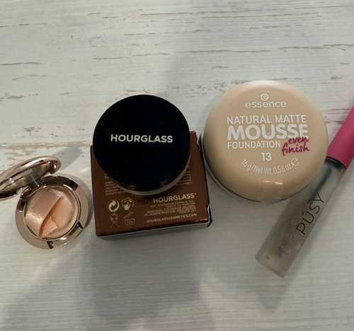 Hourglass, pusy, essence, charlotte tilbury