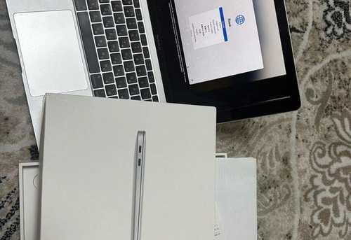 Apple MacBook air m1 13-inch 2020 256 Gb
