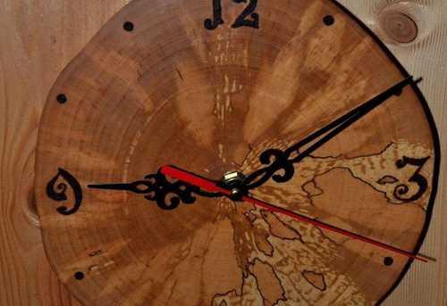 Часы настенные из дерева ф 20 см ручной работы