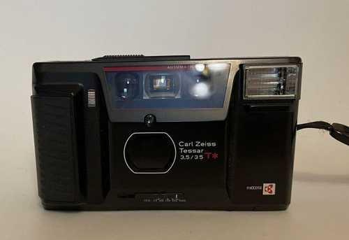 Плёночный фотоаппарат Yashica T AF