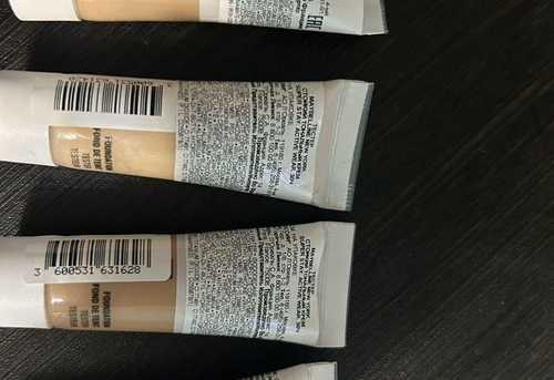 Maybelline superstay