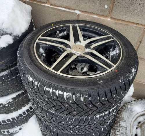 Winter Tact Snow   Ice 185/55 R15 27K