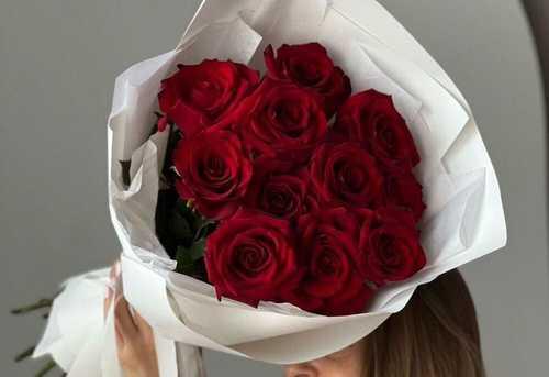 Красные розы Подарок девушке