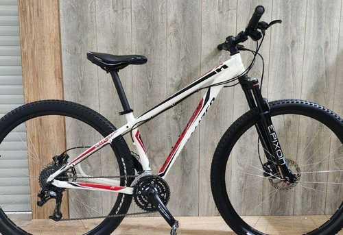 Велосипед 29 Specialized/воздух/рама S/ гидравл