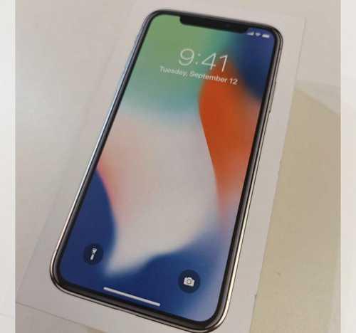 iPhone X, 64 ГБ