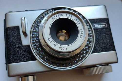 Плёночный фотоаппарат Ricoh