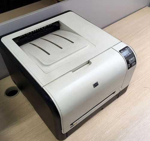 Продам цветной принтер HP LaserJet Pro CP1525n