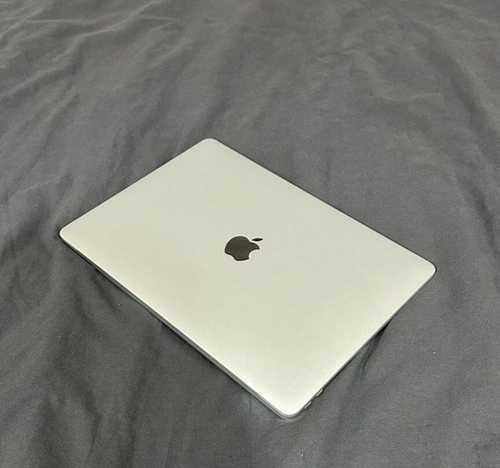 Macbook air m1 2020