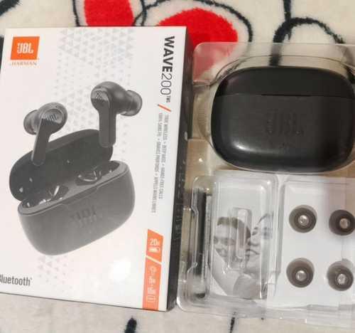 Наушники JBL wave 200