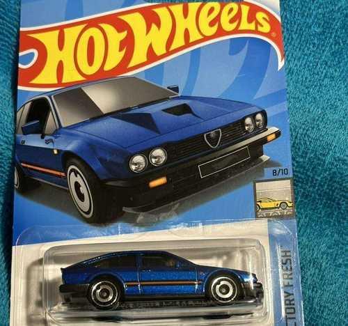 Hot wheels 1:64 alfa romeo gtv6