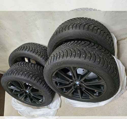 Колеса BMW x5 g05,g06 Зима R20 748M Black Nokian 9