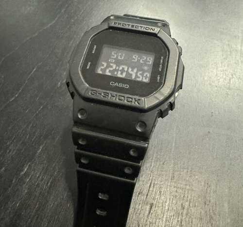 Оригинальные часы casio g shock 5600BB