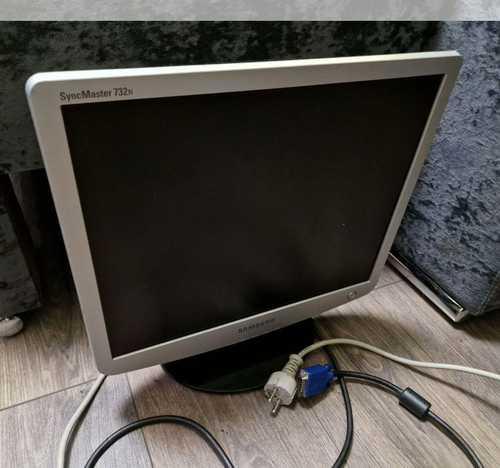 Монитор Samsung syncmaster 732n